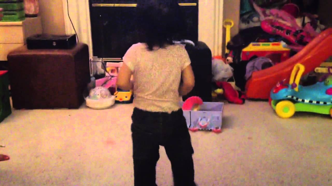 Baby Dancing Part 2 - YouTube