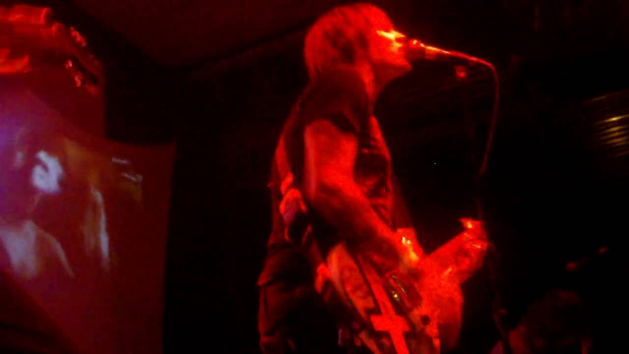 From First To Last - LIVE Mty. (2) - YouTube