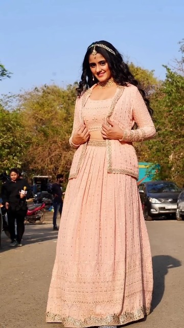 Ayesha Singh Gorgeous Look Manvik #mannatharkhushipaaneki #shorts # ...