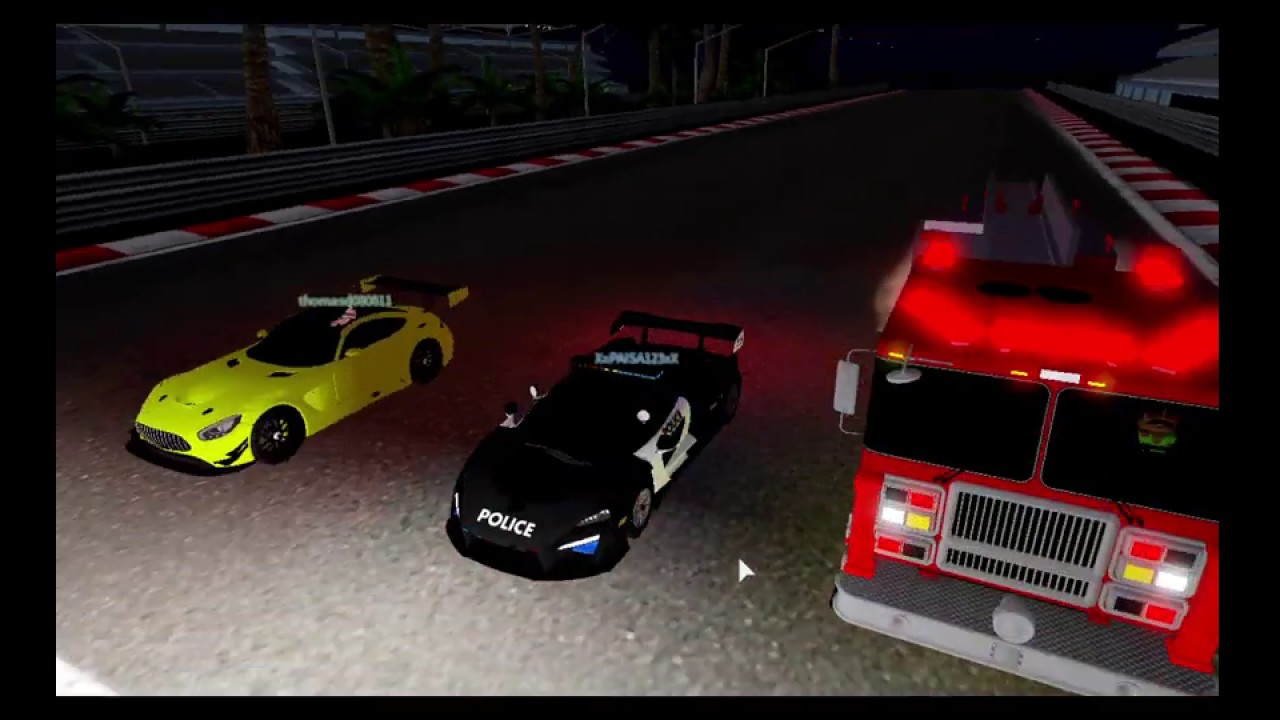 firetruck in a circuit race (Ultimate Driving: Victory Road OPEN BETA ...
