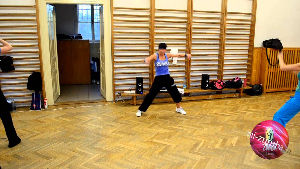 Pegate Mas - Zumba® Fitness - YouTube