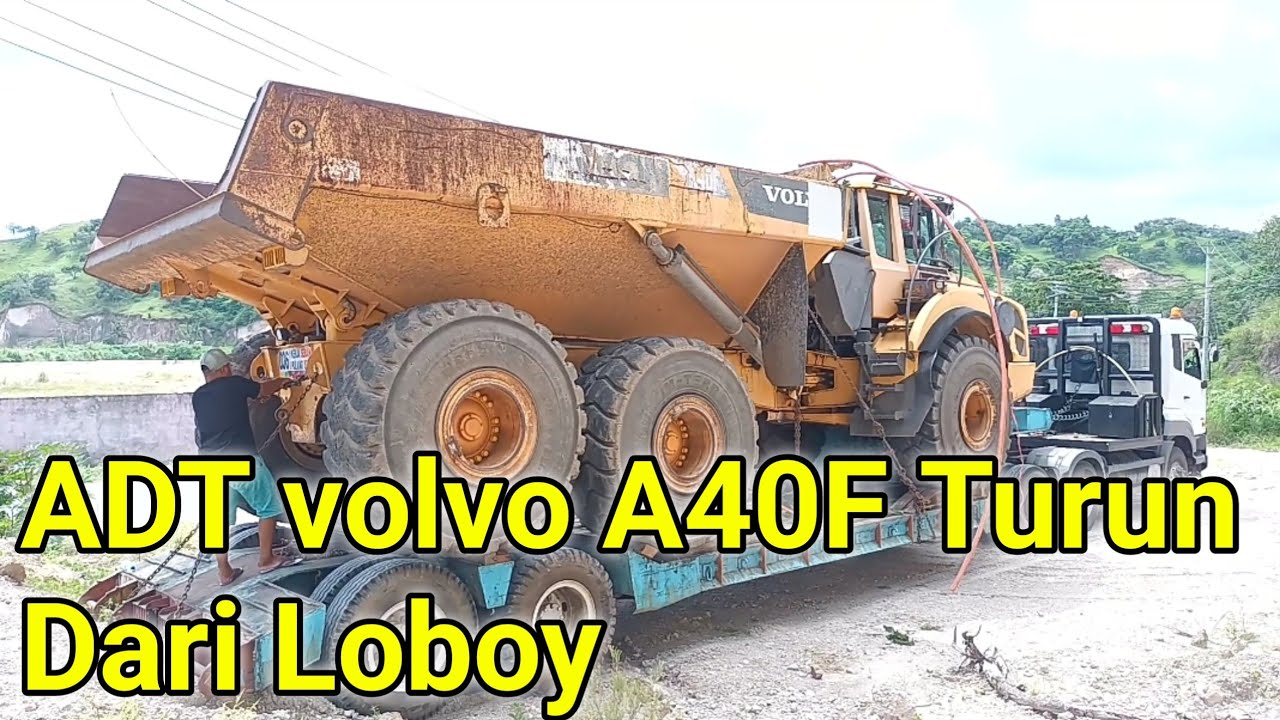 Cara ADT volvo A40F Turun Dari Loboy - YouTube
