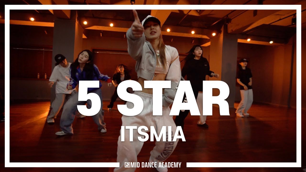 ITSMIA ChoreographyㅣCL - 5 STARㅣMID DANCE STUDIO - YouTube
