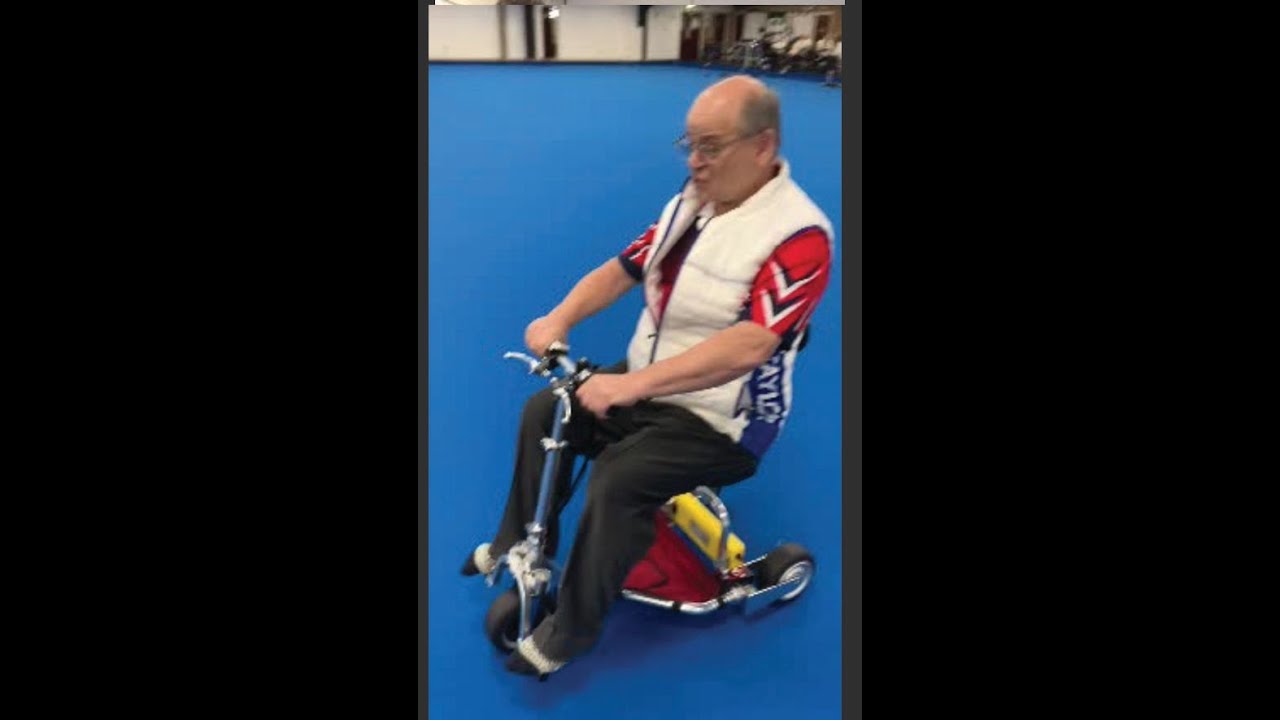Bowls Scoot Demonstration - YouTube