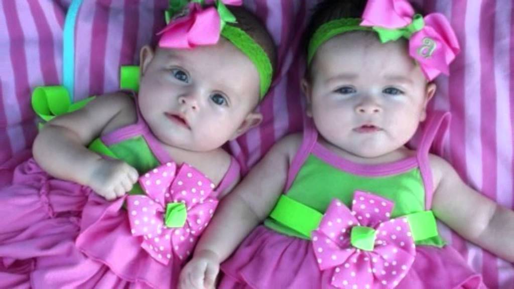 4 Sebab Wanita Bisa Hamil Janin Kembar - YouTube