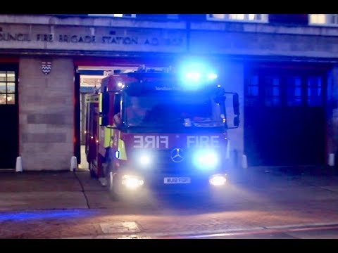 London Fire Brigade - BRAND NEW Mk3 pump ladder H351 LFB Tooting ...