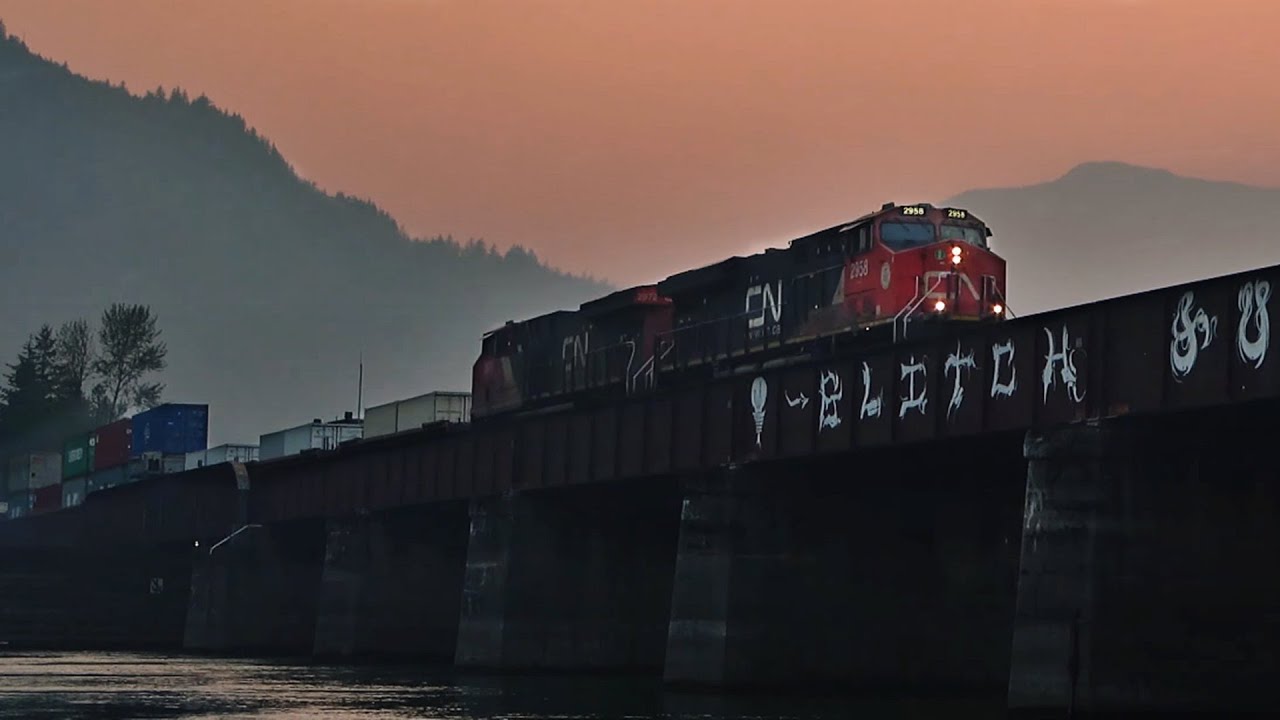 Massive CN Container Trains Cross Long Bridge Over Harrison Bay With ...