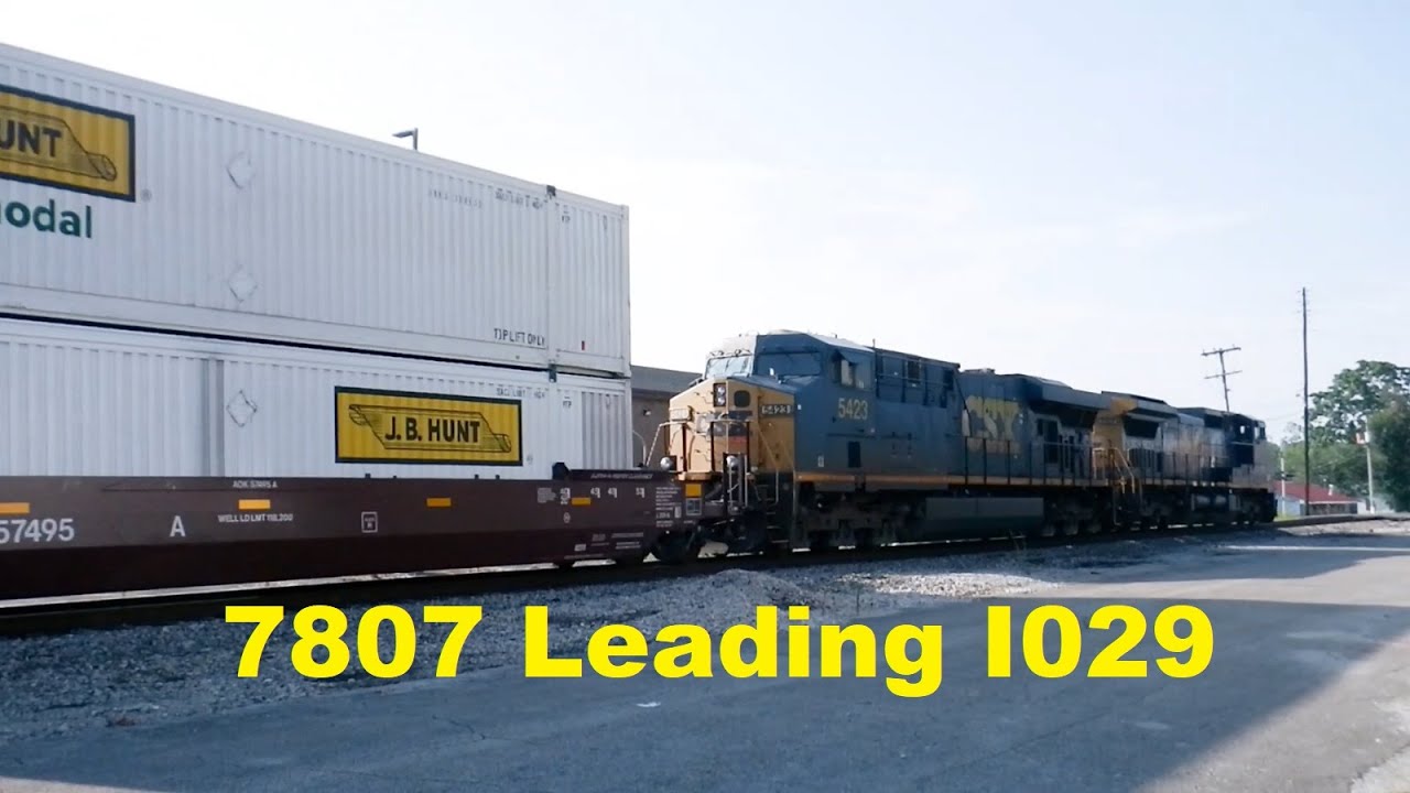CSX I029 with 7807 and 5423 - YouTube