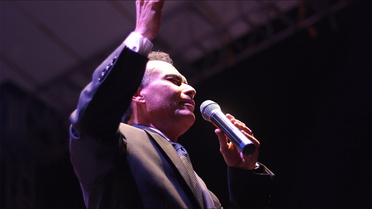 Vigilia 7 Diciembre 2015 - Apóstol Edwin Alvarez - YouTube