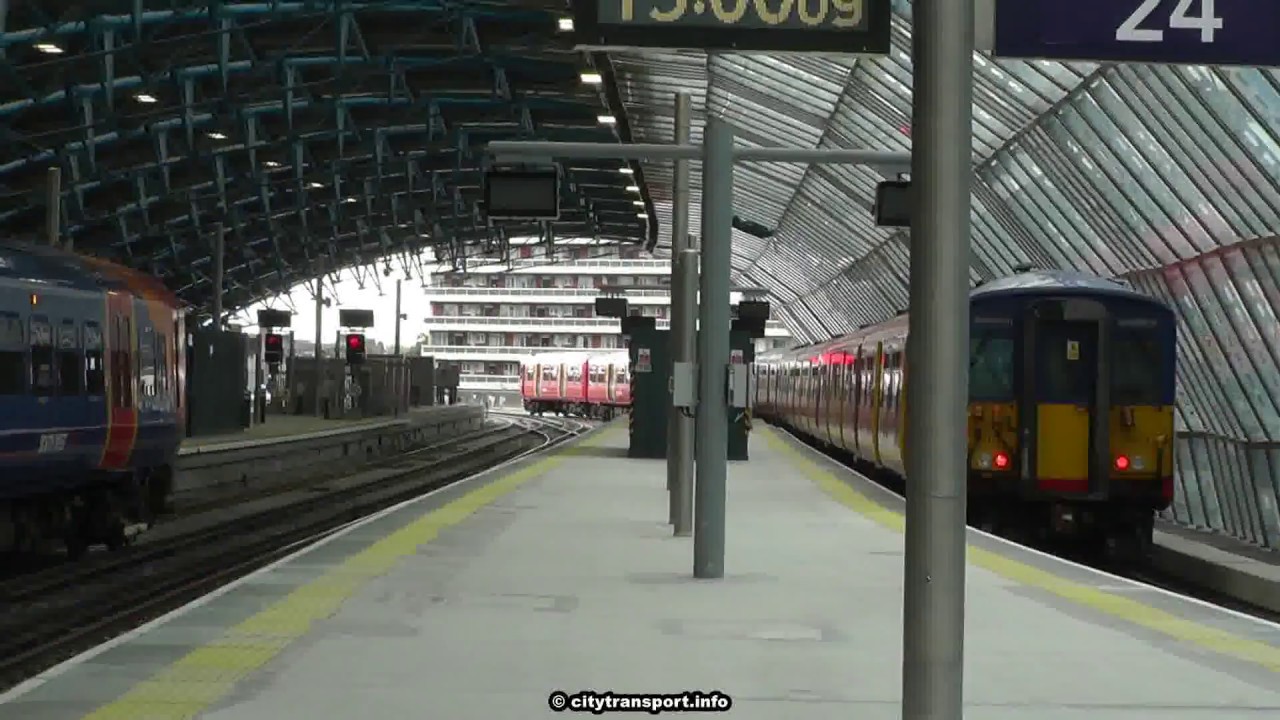 SWT Trains Using Former International Platforms at Waterloo Station ...