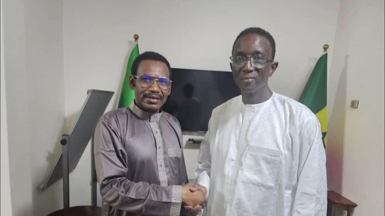 Rencontre du maire de la commune de mbane dembel dembare Sow et le premier ministre Amadou Ba ...