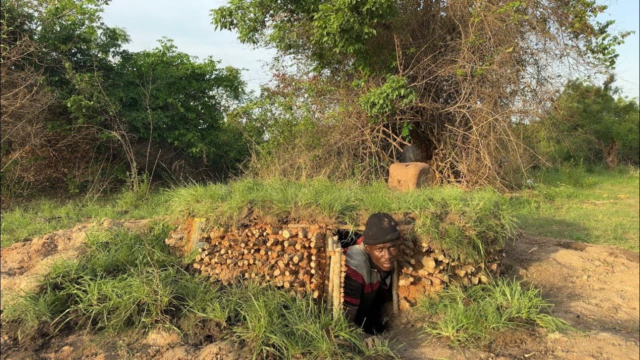 6 Days Solo Bushcraft Camping: Building a Dugout Shelter. - YouTube