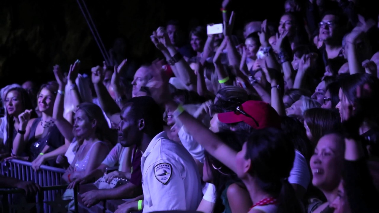 Concert Crowd #36 - Free Stock Footage - Frontman Media - YouTube