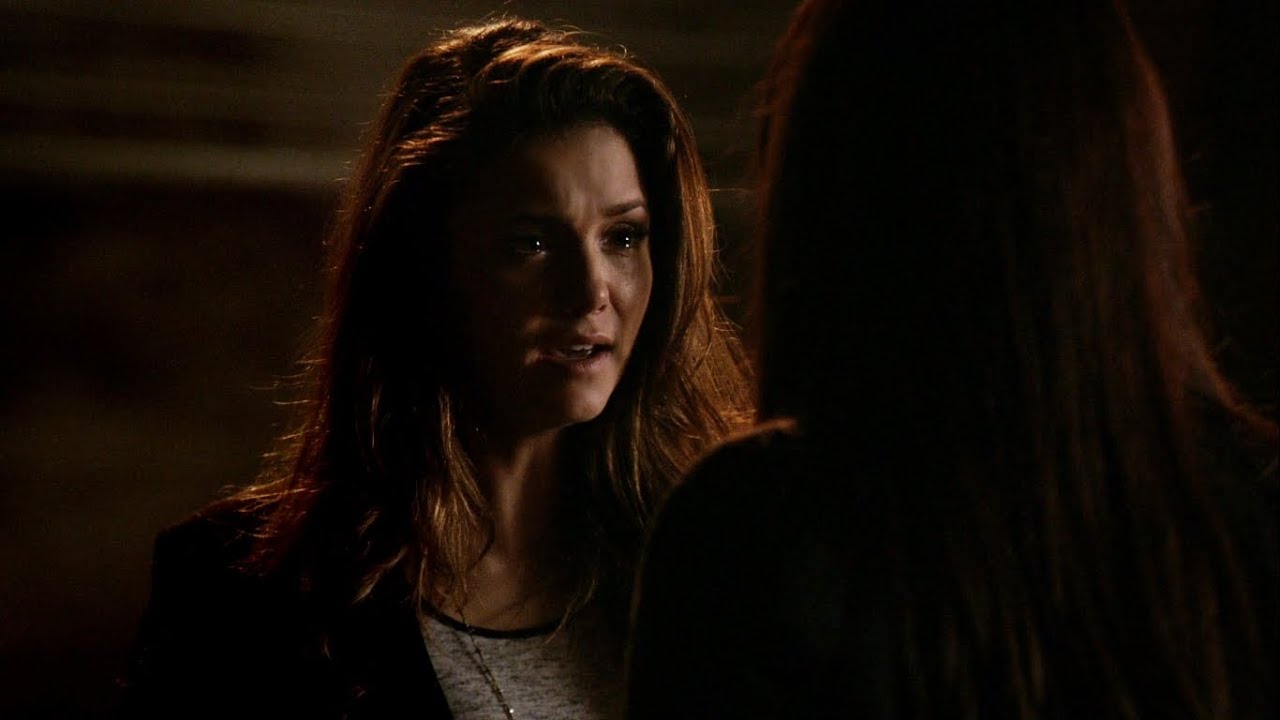 TVD 6x20 - Elena keeps getting her memories of Damon back as she runs ...