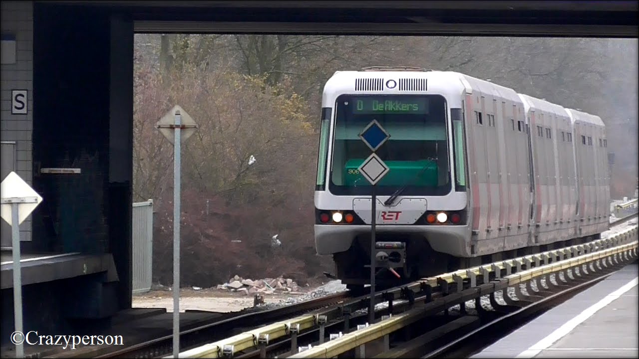 RET metro SG2/1 (met R-NET) station Rhoon Lijn D naar De Akkers - YouTube