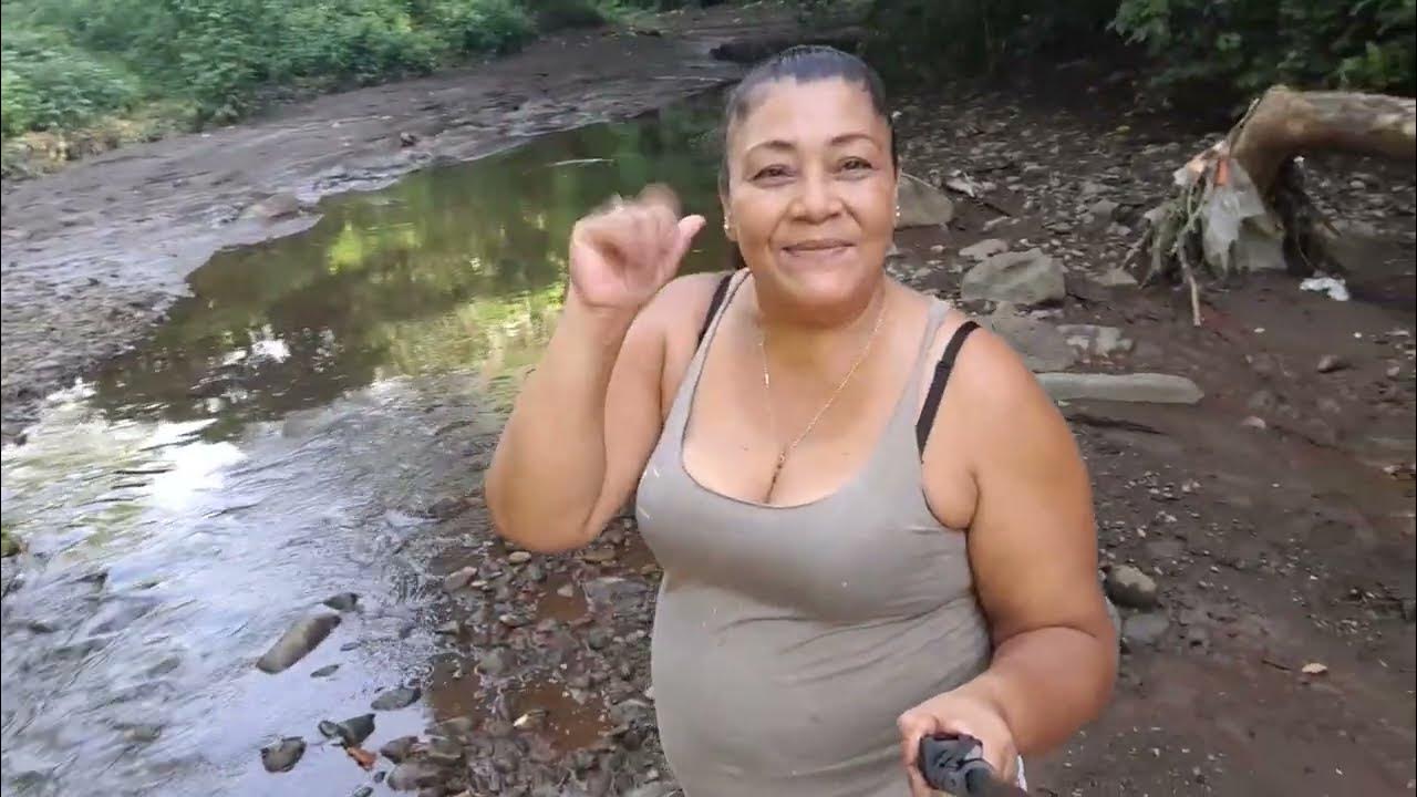 MARY HERNANDEZ VICITANDO EL RIO DONDE VIVIA SU MAMA - YouTube