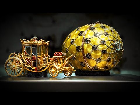 Ocean's 12: The Heist master thieves challenge each other to steal The Imperial Coronation egg