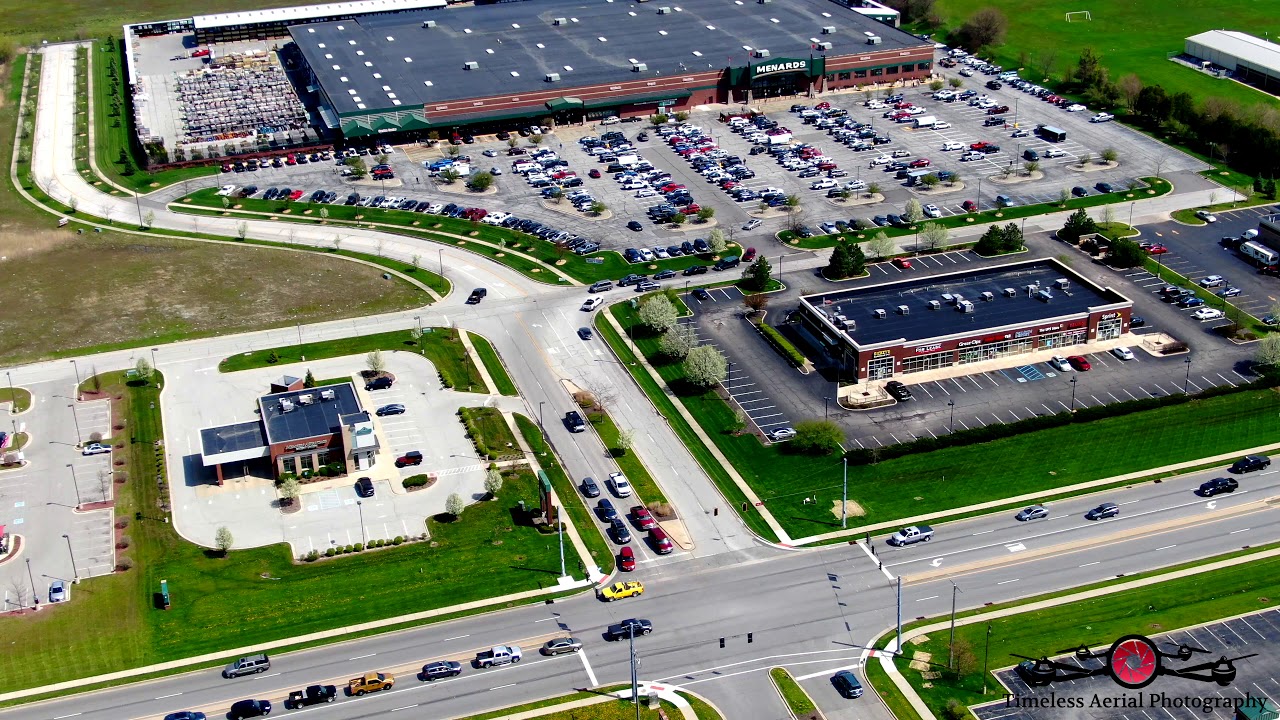 Busy Spring Day at Menards long lines to get in Drone footage 4K Hyper ...