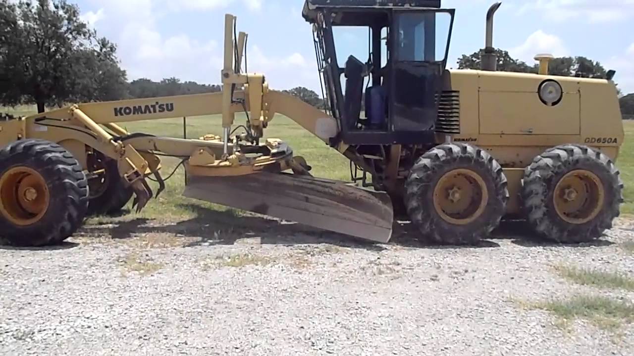 1995 Komatsu GD650 - YouTube