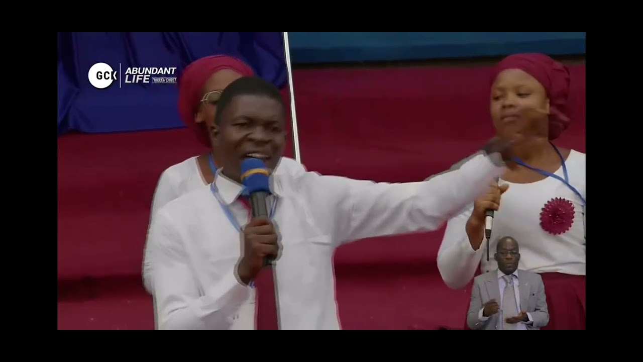 PRAISE (IN FRENCH) || DCLM LOME TOGO || ABUNDANT LIFE GLOBAL CRUSADE ...