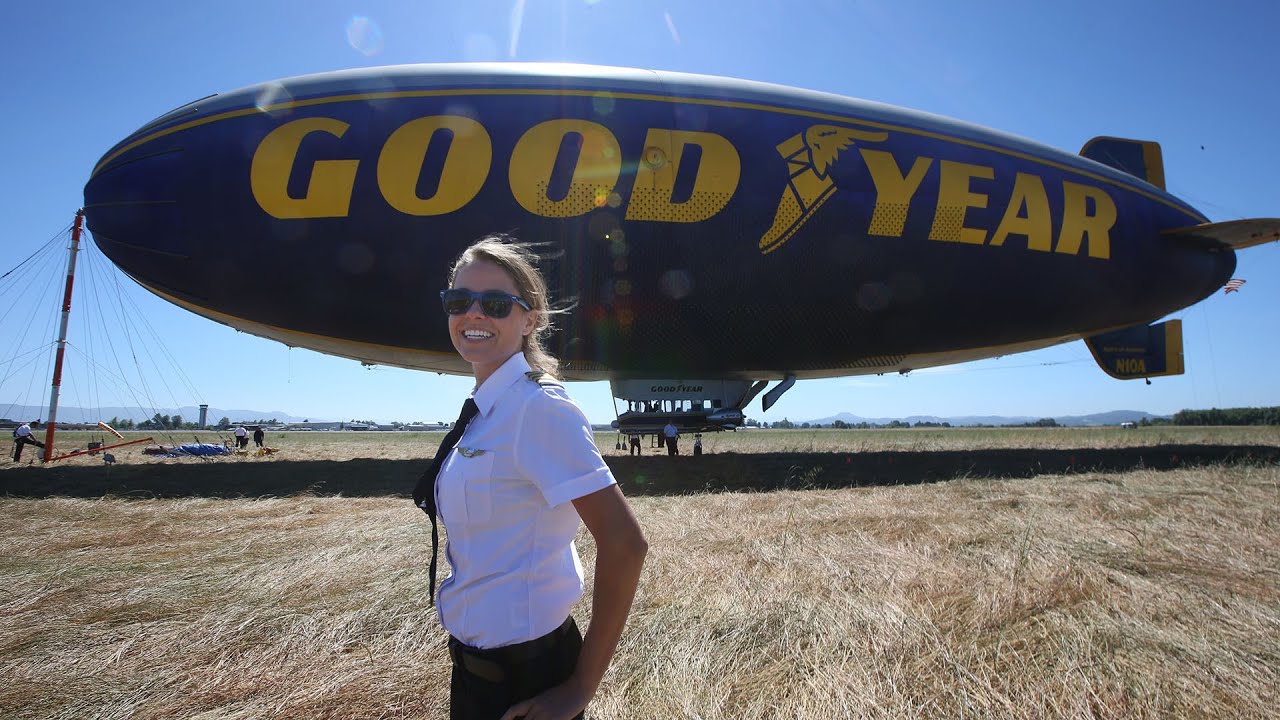 Goodyear blimp over Eugene - YouTube