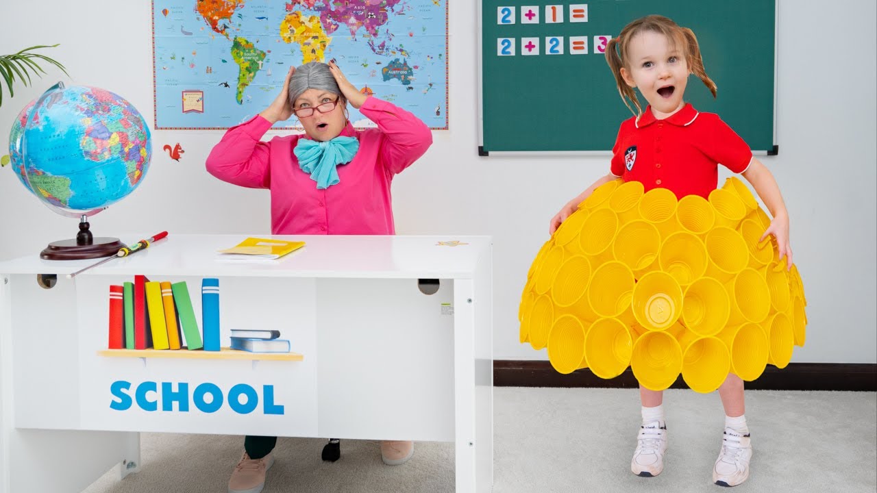 Five Kids Dressing up at School + more Children's Songs and Videos ...