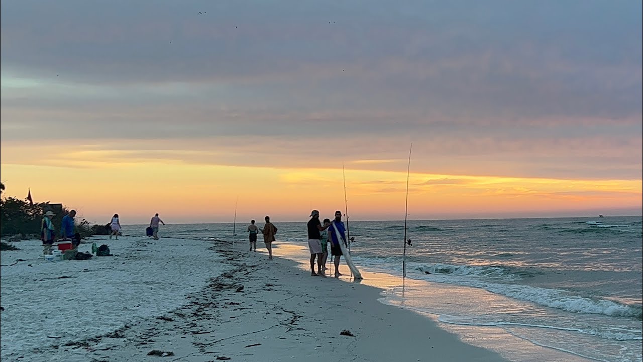 Sunset @ Wiggins Pass Beach 4K - YouTube
