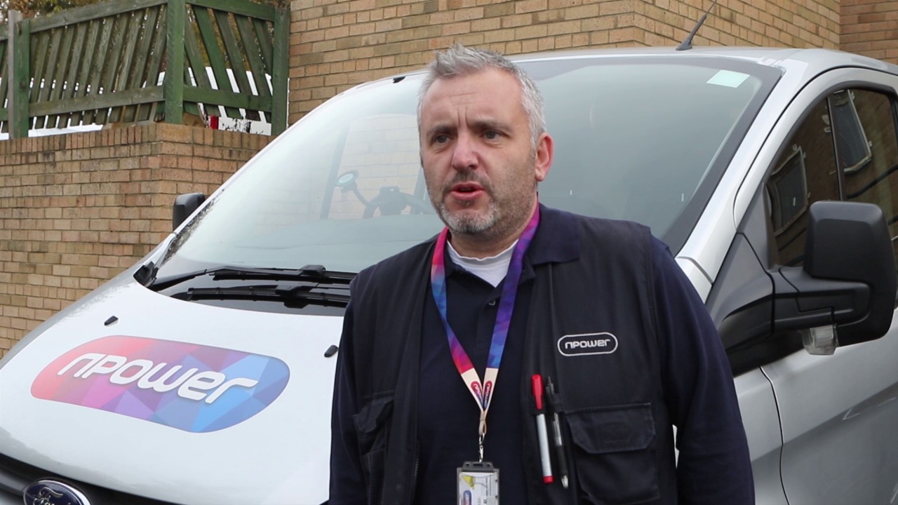 Npower Smart Installer - Graham - YouTube