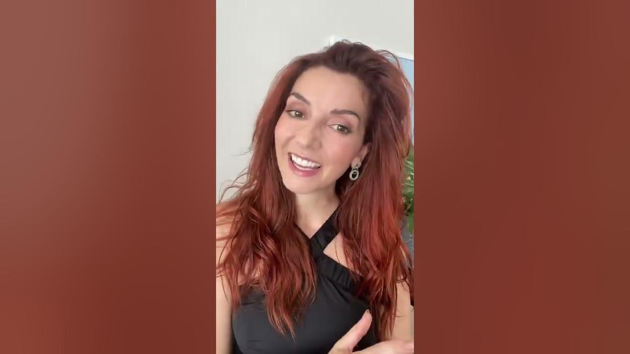 Charlotte Ravet tries Color & Soin 7C Terracotta Blond - YouTube