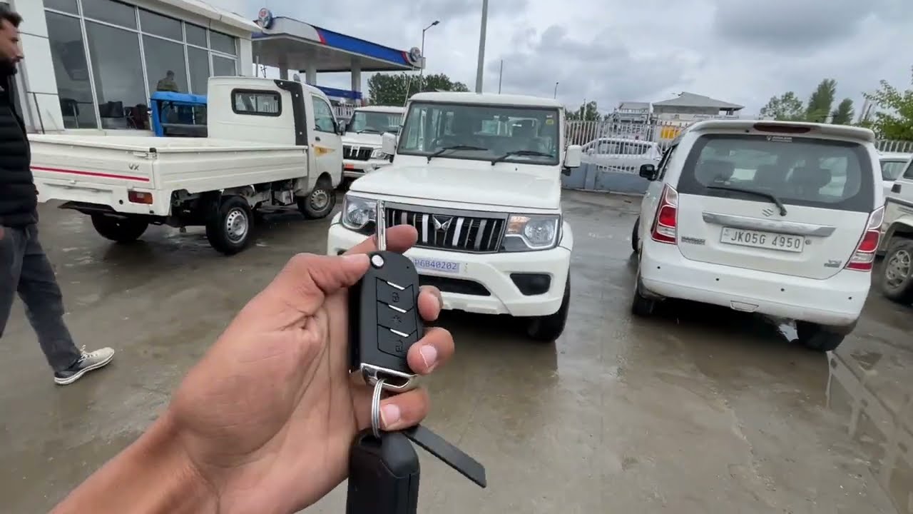 BOLERO CLASSIC!! A CLASSIC CAR//best car under 11lack - YouTube