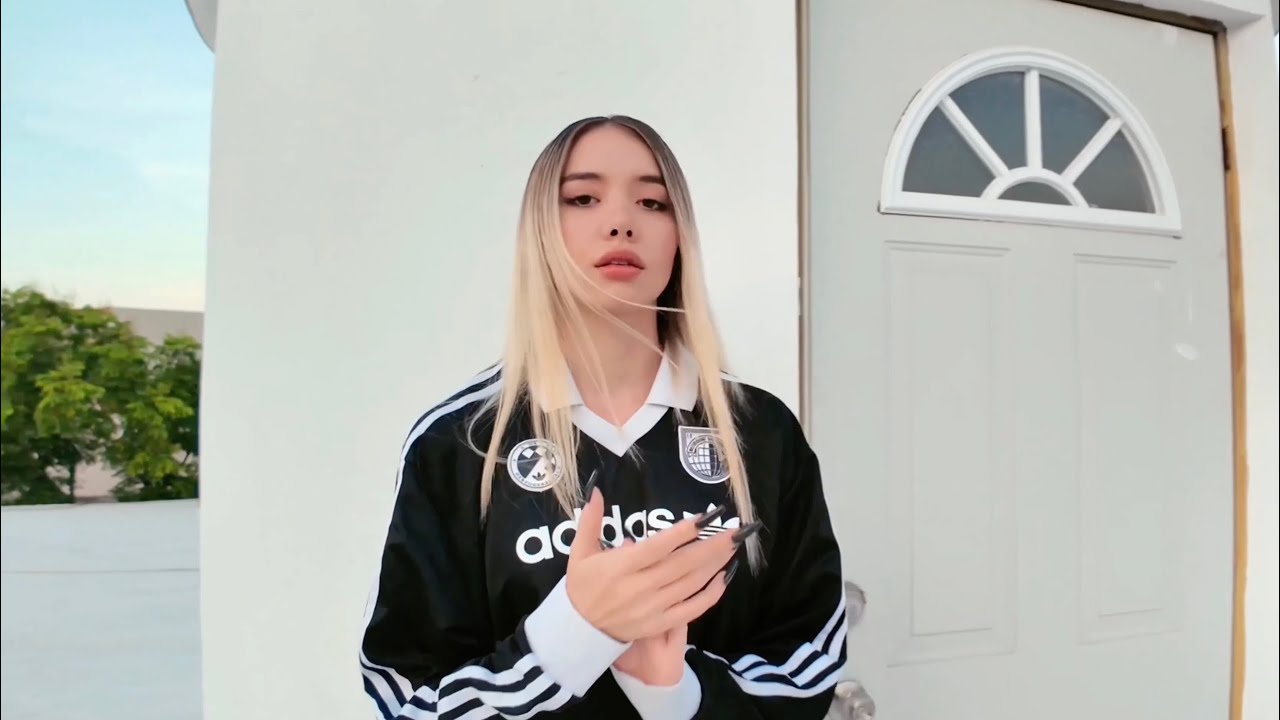 LA POTTER - VENGANZA x @DimeloSeven (Video Oficial) - YouTube