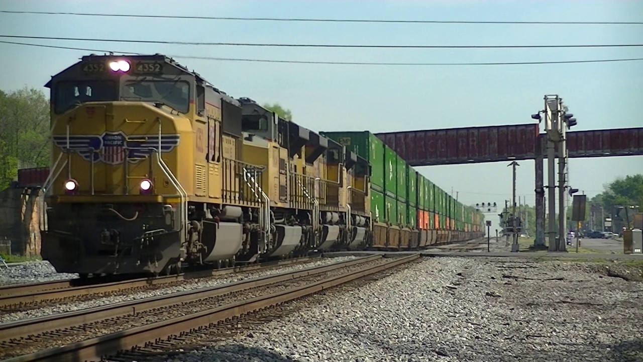 UP 4352 w/K5LLA leads NS 225 @ Bessemer 4-11-17 - YouTube