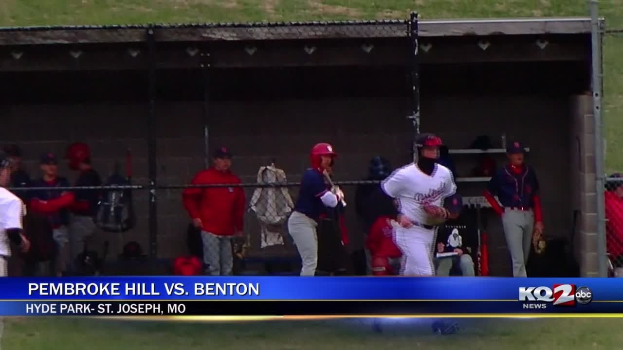 Benton Cardinals Rally to Remain Undefeated - YouTube
