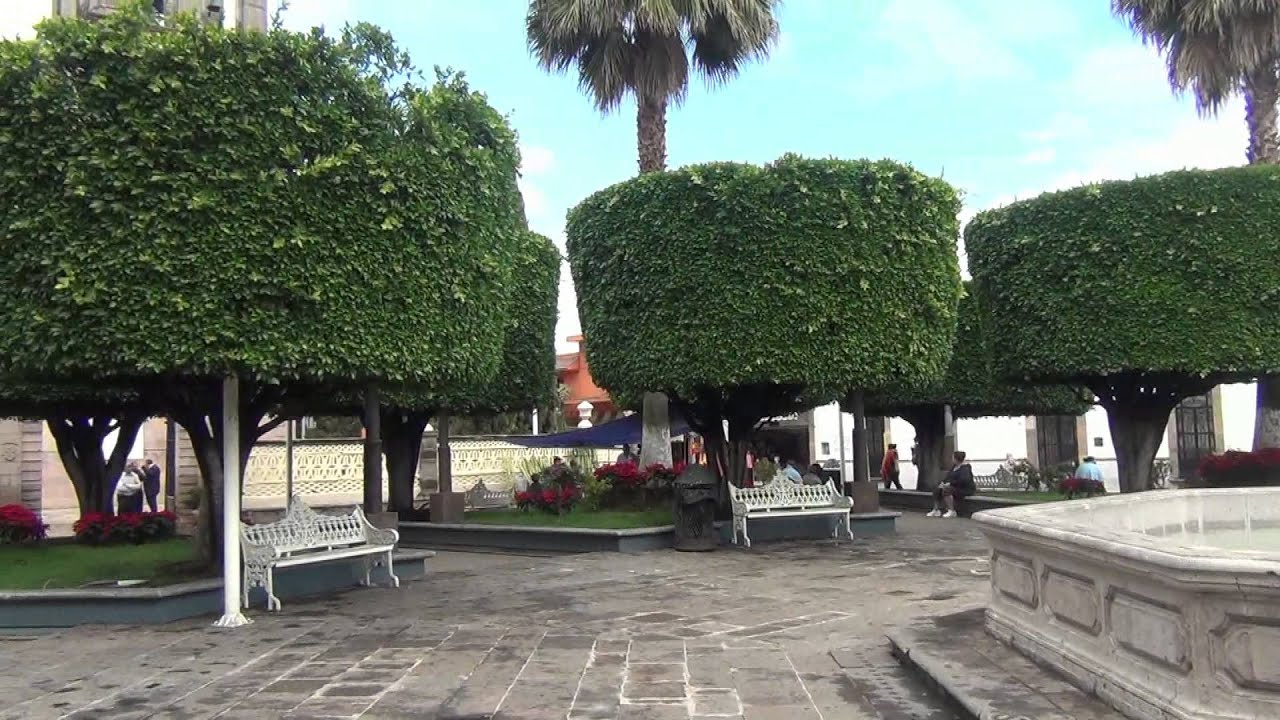 Un video que muestra un poco de Puruandiro Michoacan. 2013 - YouTube