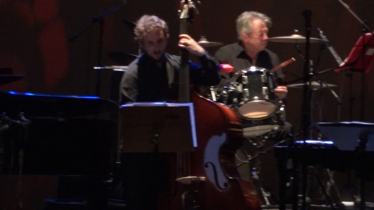 Duelo de pianos Panchito Nolé y Julio Frade - YouTube