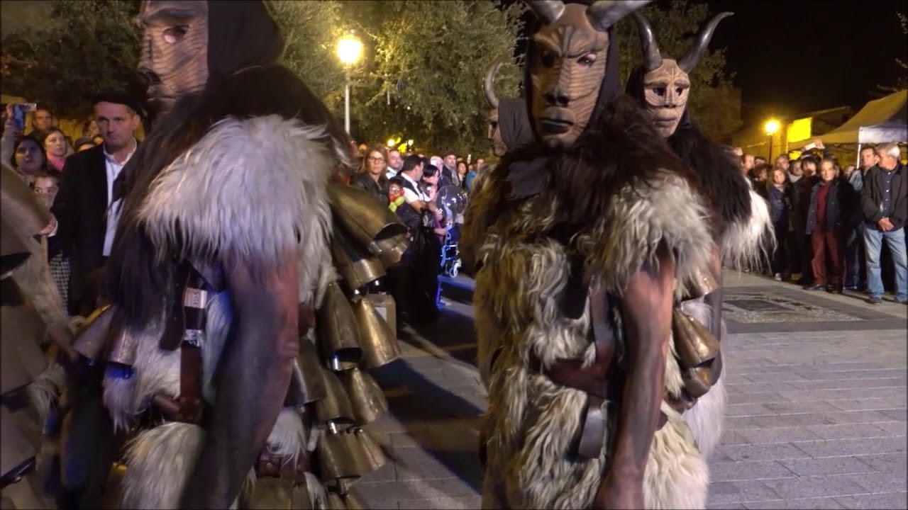 GERGEI 11 11 2018 Saboris antigus P 5 Maschere Siurgus Donigala b - YouTube