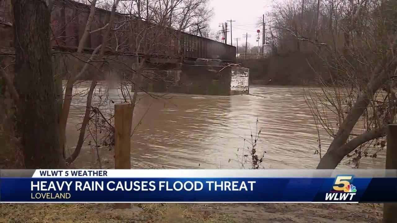 Heavy rain causes flood threats across Greater Cincinnati - YouTube