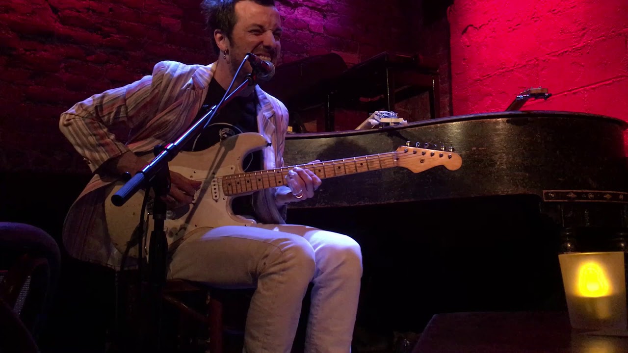 Ryan Scott @ Rockwood Music Hall covers 'Cry to Me' - YouTube