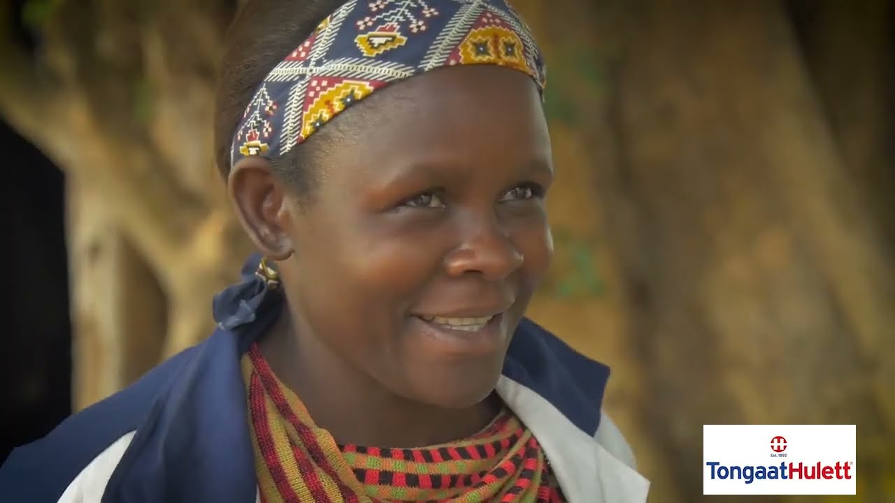 Tongaat Hulett launches a refinery at its Xinavane sugar mill - YouTube