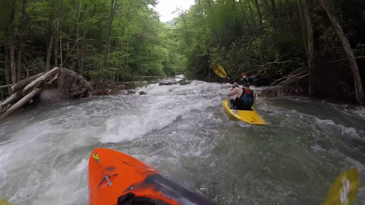 Whitewater Kayaking; How tovread and run class V with big boof. - YouTube