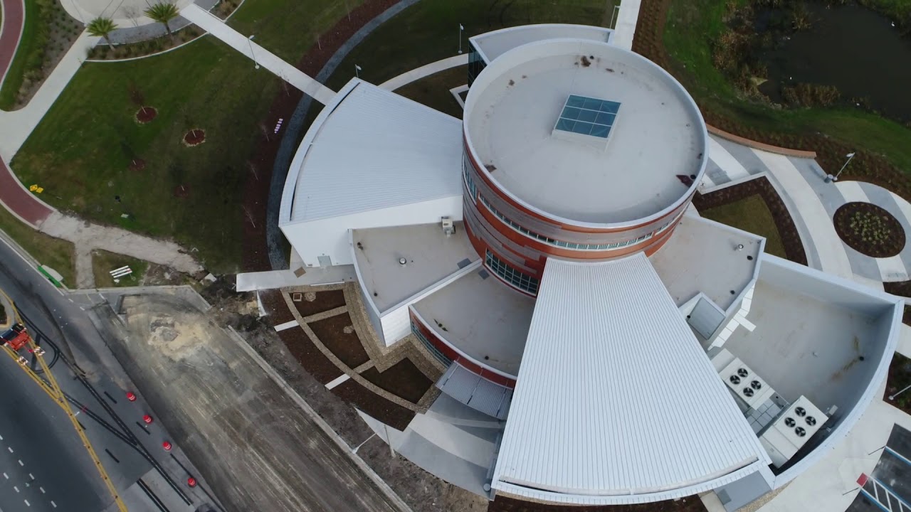 Berridge Manufacturing Double Lock Zee Lock on the Cade Museum - YouTube