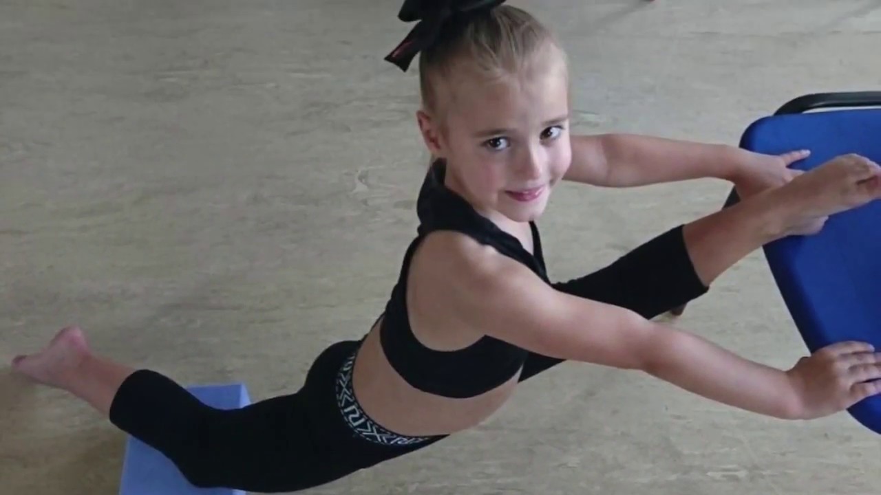 STRETCH AND ACRO - YouTube