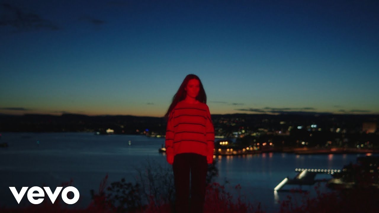 Sigrid, Bring Me The Horizon - Bad Life (Visualiser) - YouTube