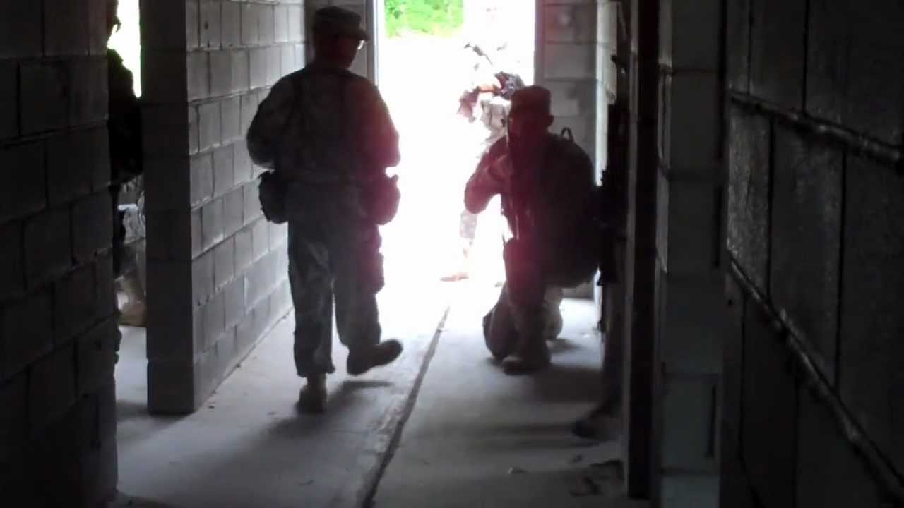 Room Clearing Practice Army - YouTube