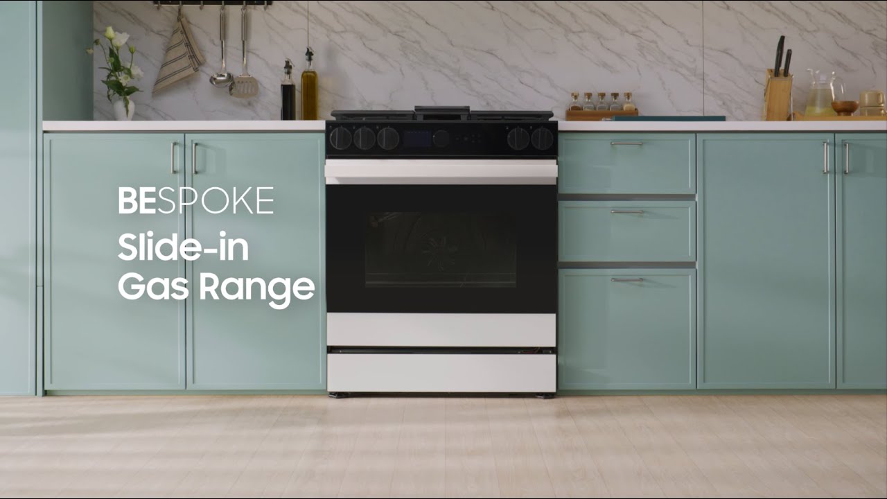 NX9100D Bespoke Gas range l Samsung - YouTube