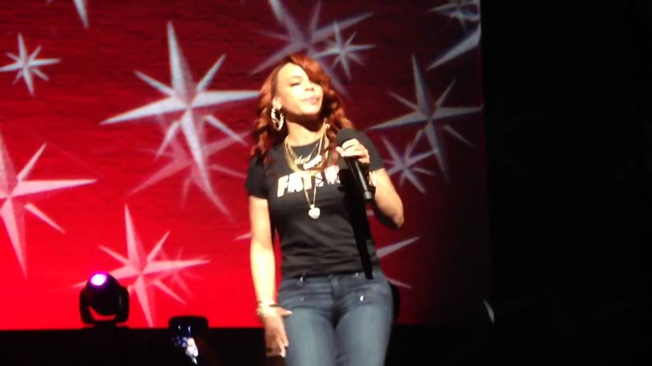 Faith Evans performs " Again " live at Apollo Harlem Health - YouTube