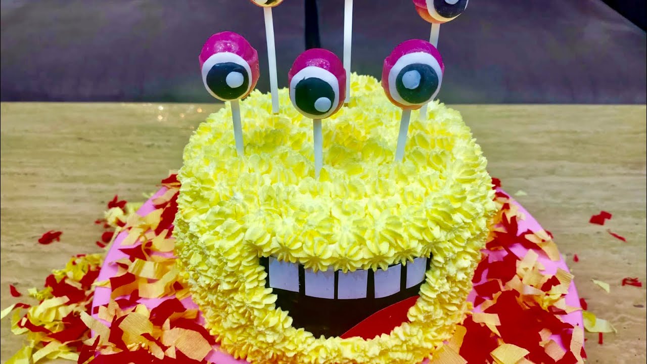 Monster Cake | Halloween cake | cute monster cake decoration - YouTube