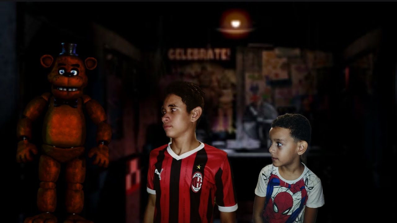 Fnaf 1 na vida real - YouTube