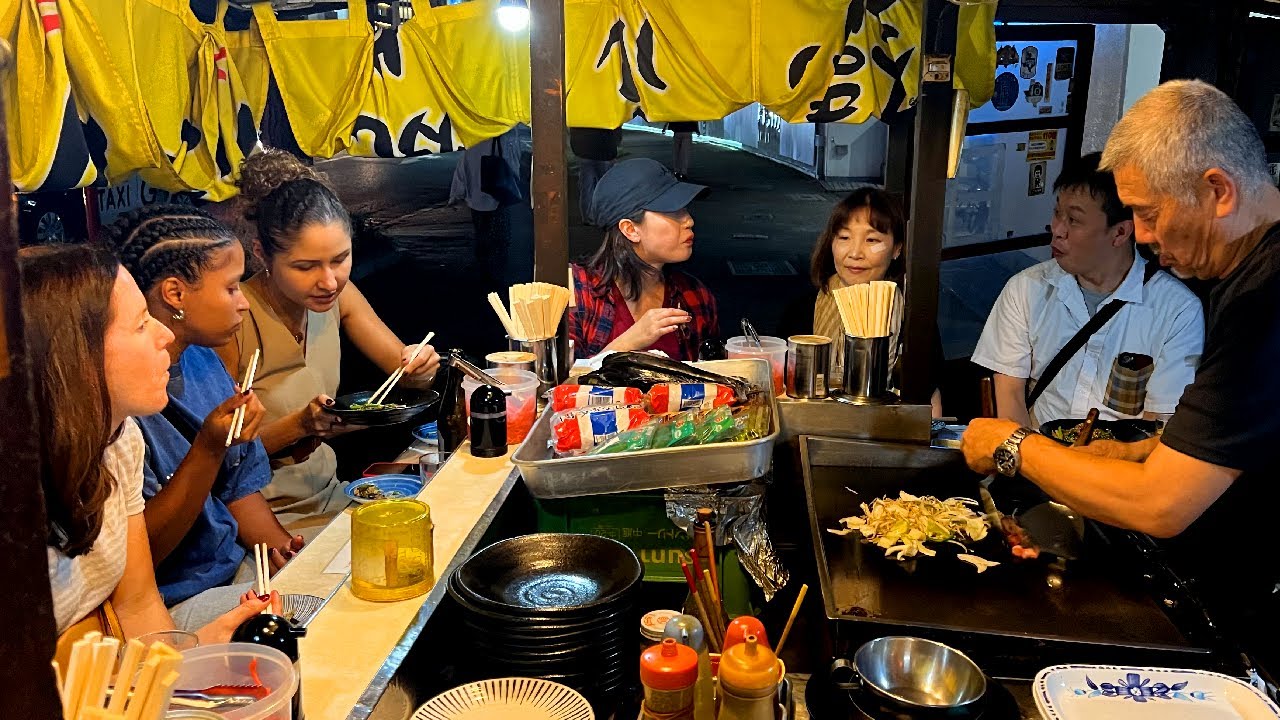 Amazing Iron Plate Cooking Skills! Livestream at Fukuoka Yatai Takachan ...