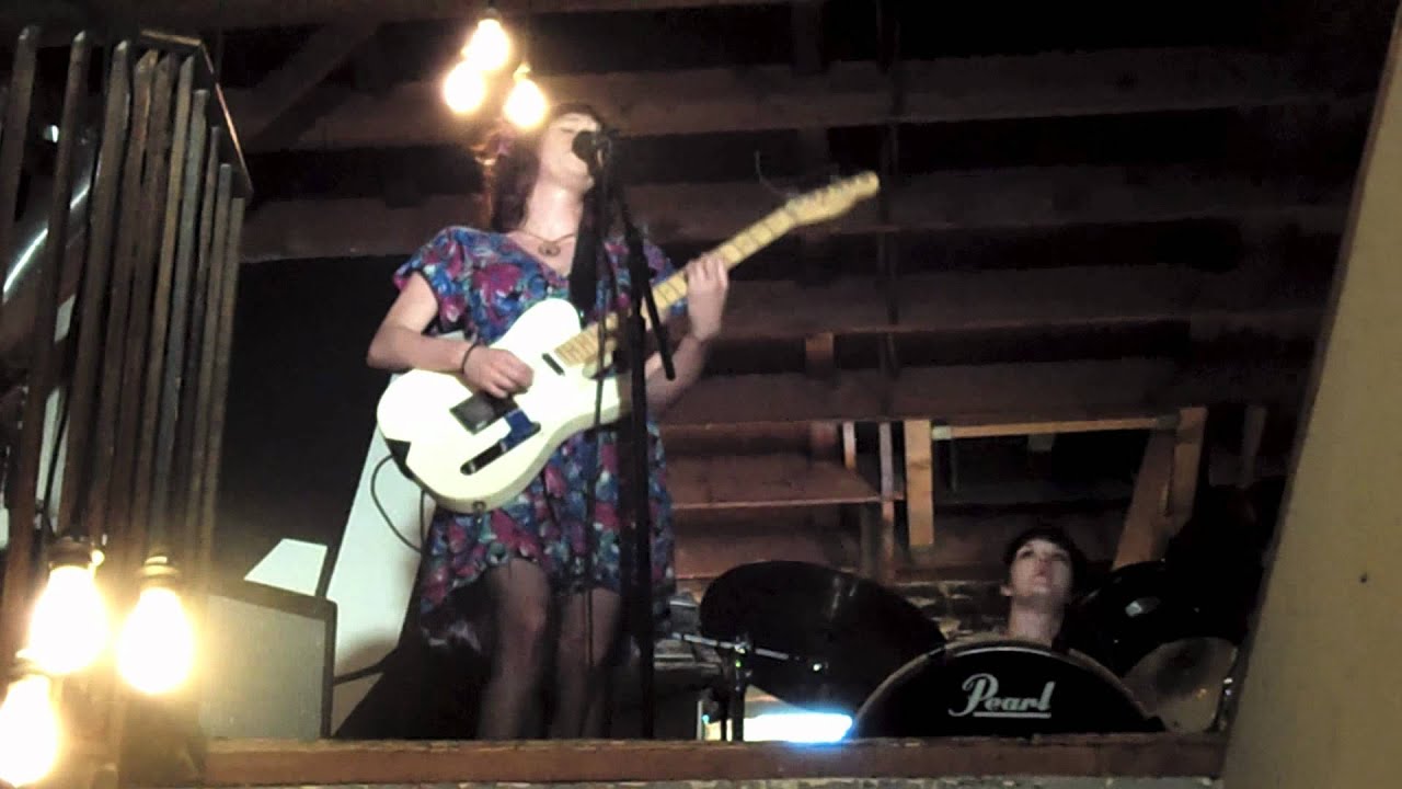 Agent Ribbons - The Boy WIth The Wooden Lips - YouTube